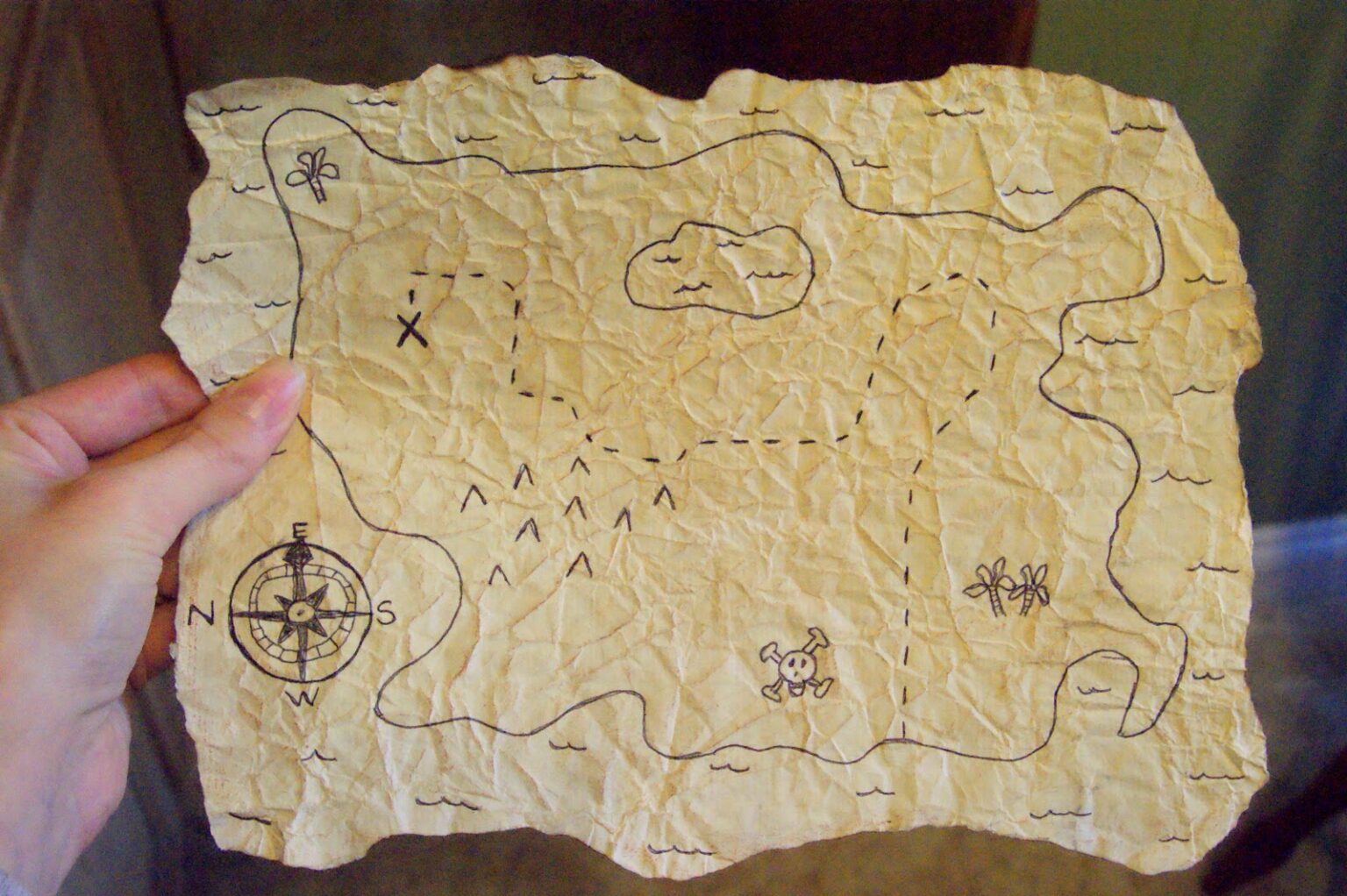 How to travel with a paper map
